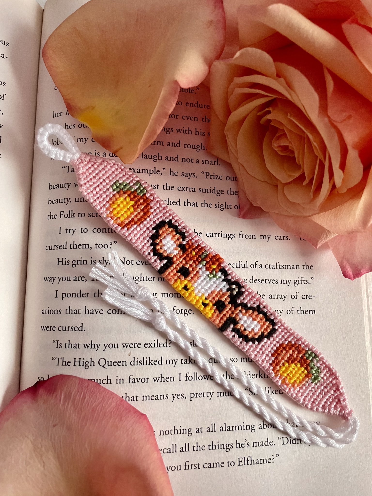 Alpha pattern #133698 | BraceletBook