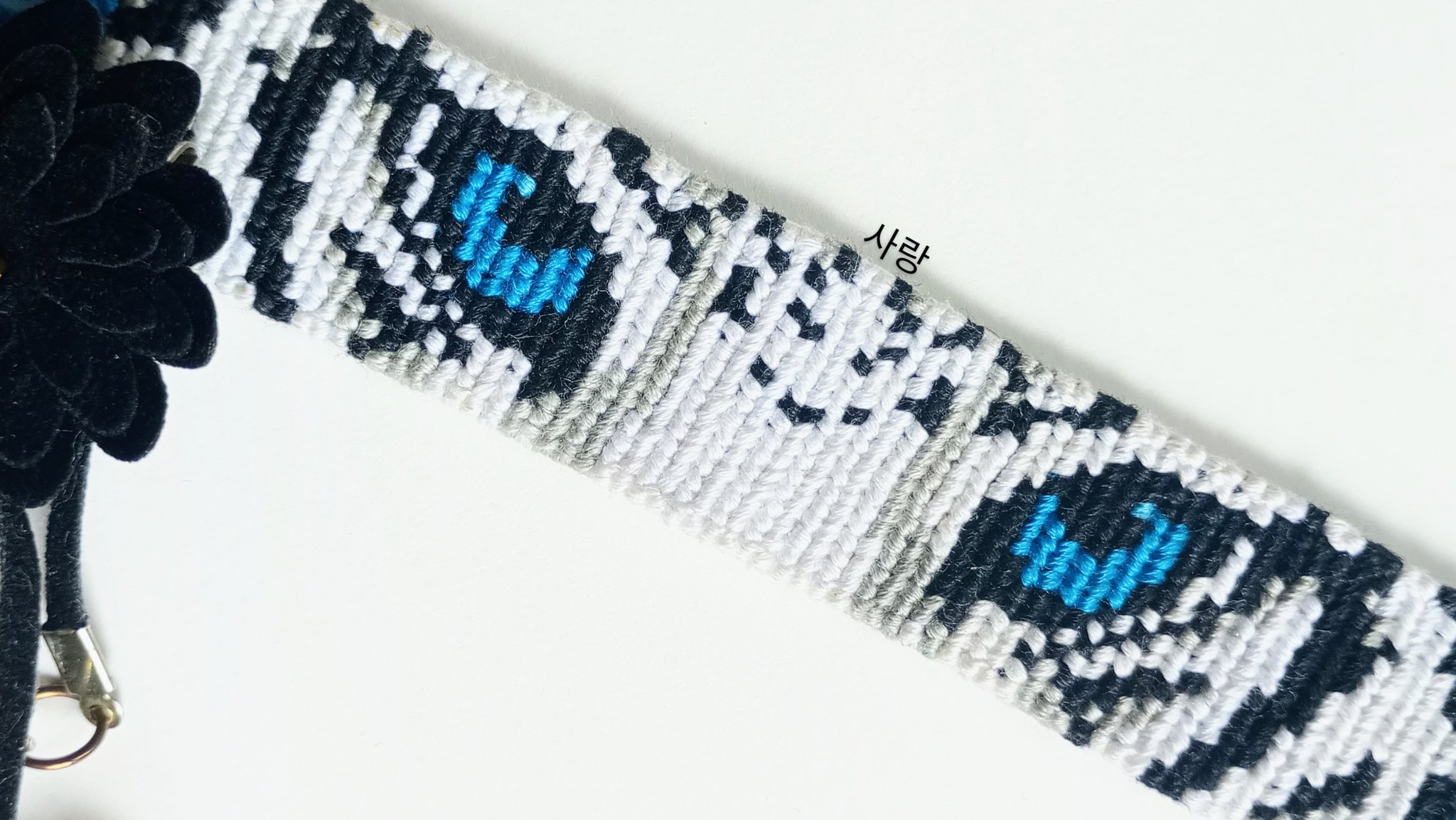 Alpha pattern #18657 | BraceletBook