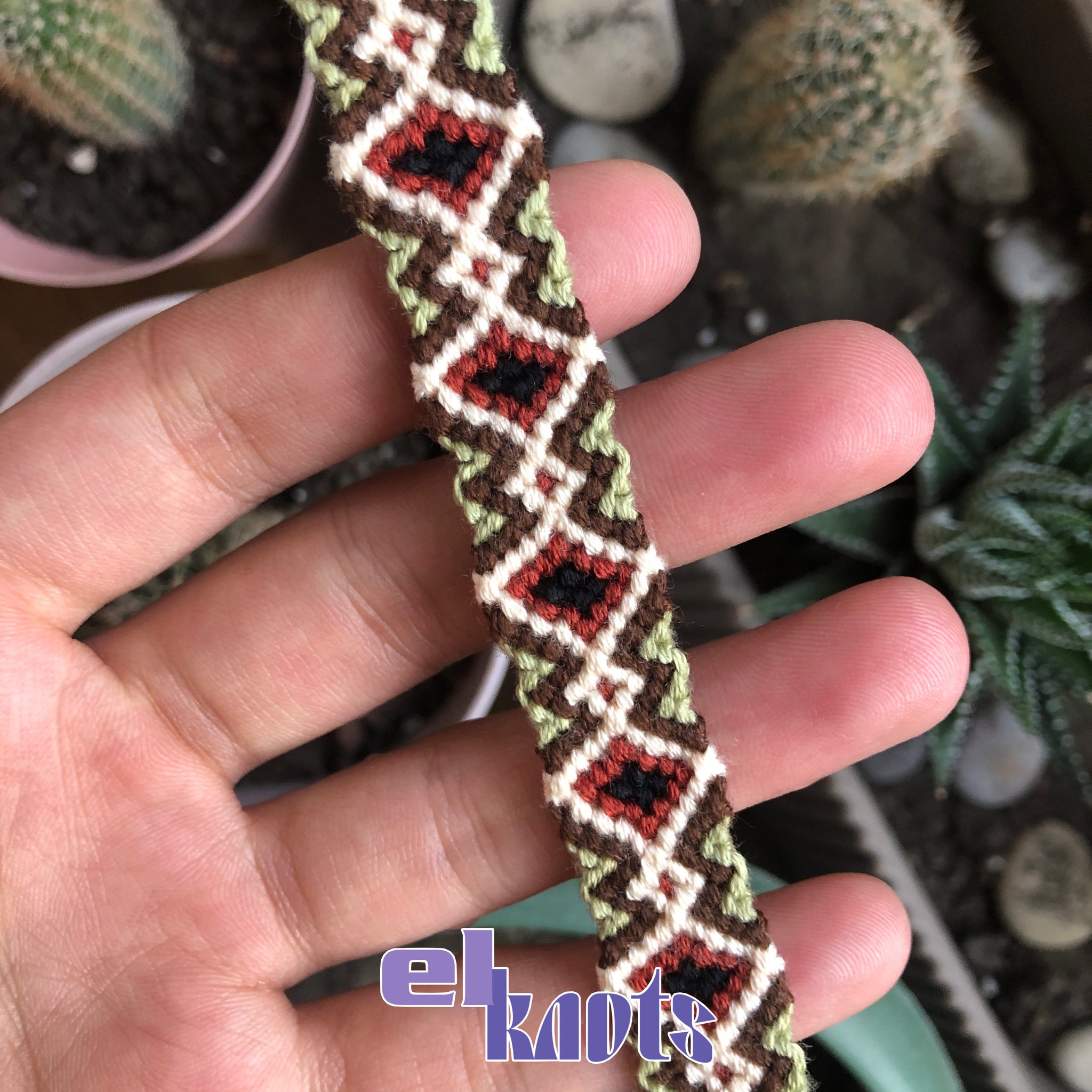 Normal pattern #10023 | BraceletBook