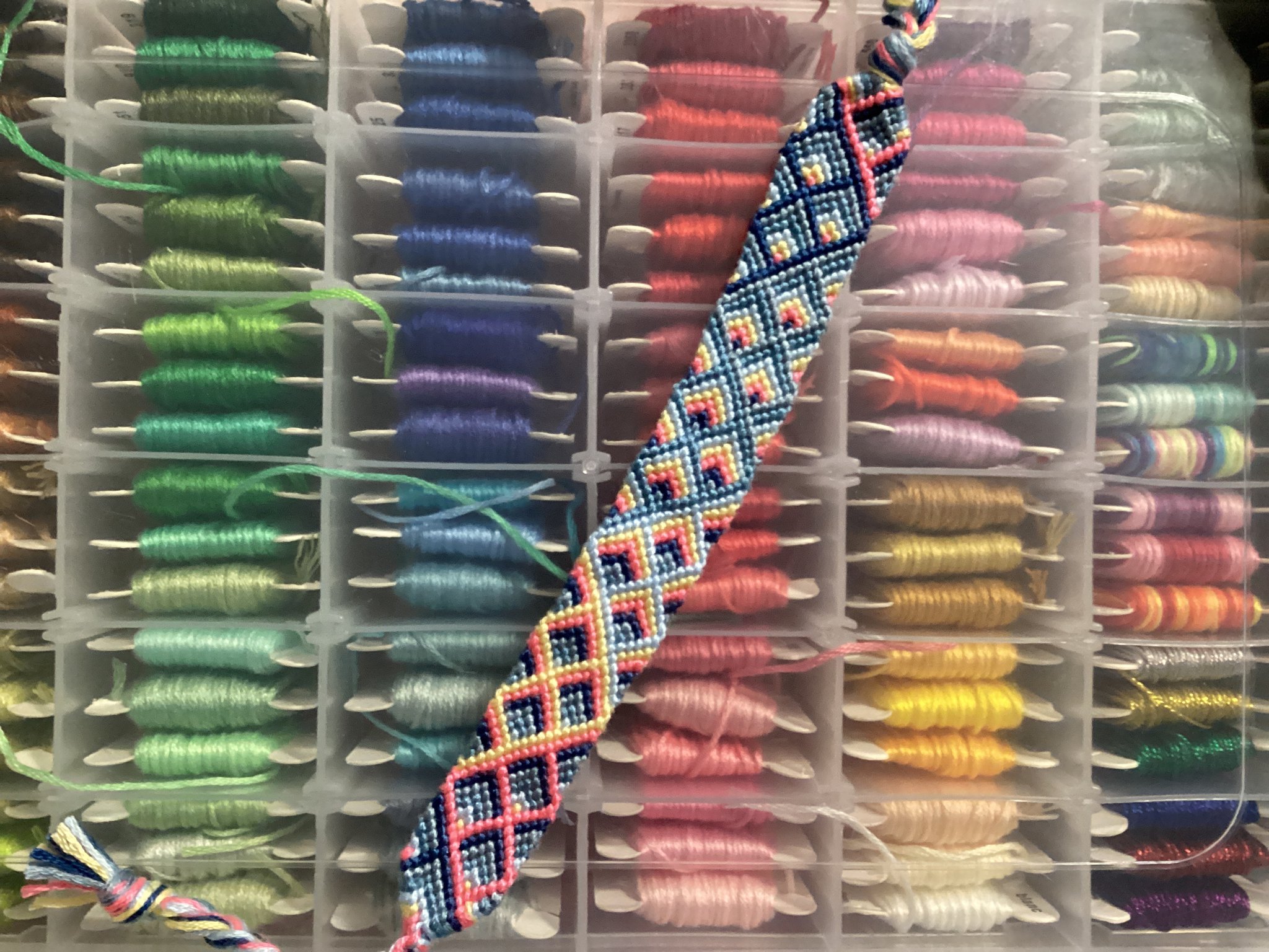 Normal pattern #30881 variation #389753 | BraceletBook