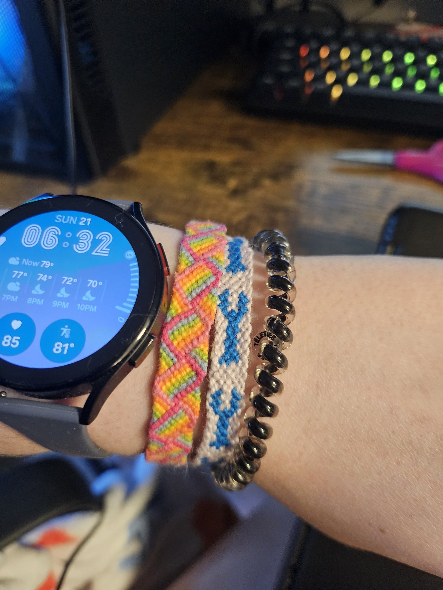 Normal pattern #10988 | BraceletBook