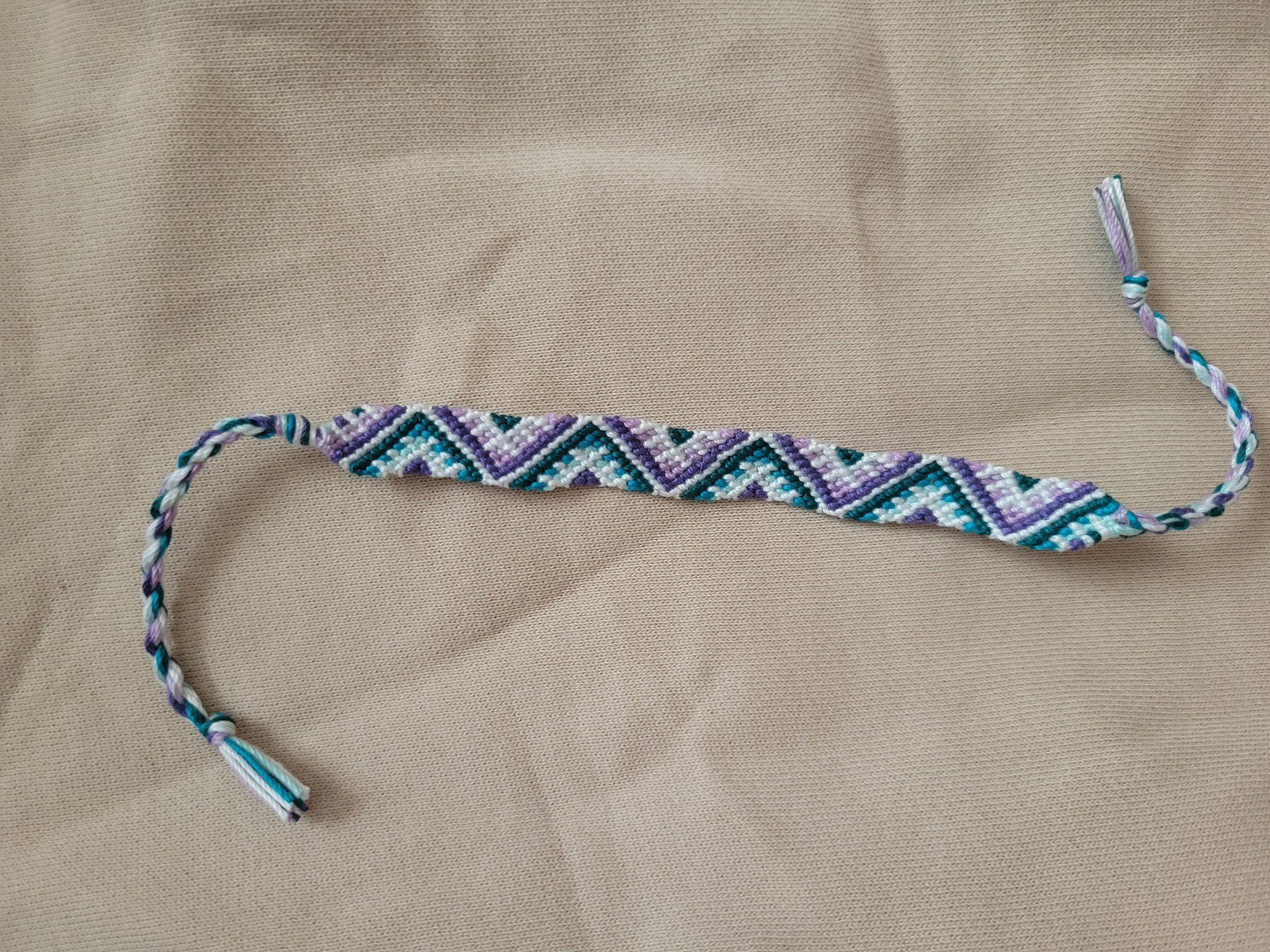 different friendship bracelet patterns