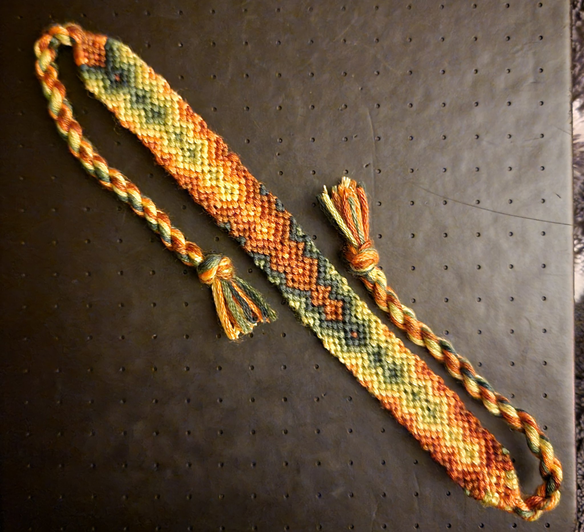 Normal pattern #34226 variation #444424 | BraceletBook