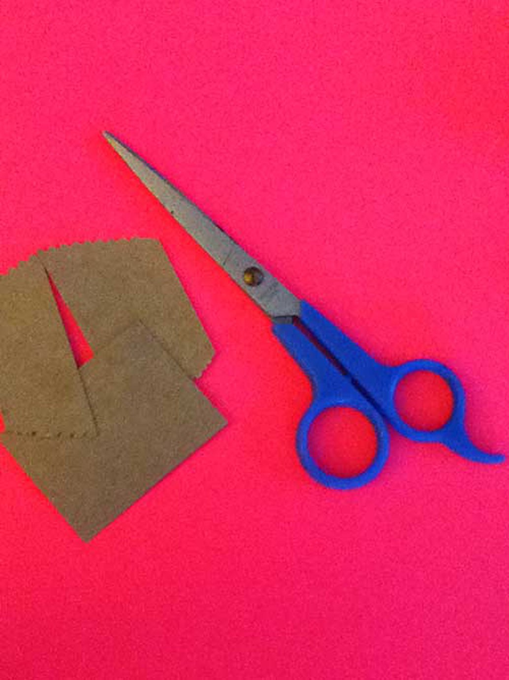 How to make your own bobbins tutorial | BraceletBook