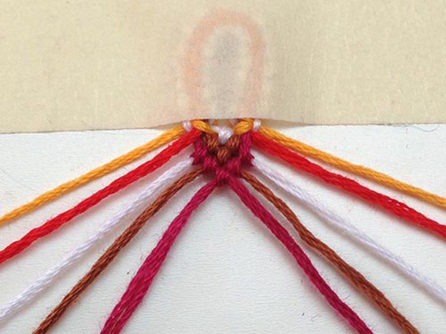 How to make the Leaves bracelet tutorial | BraceletBook