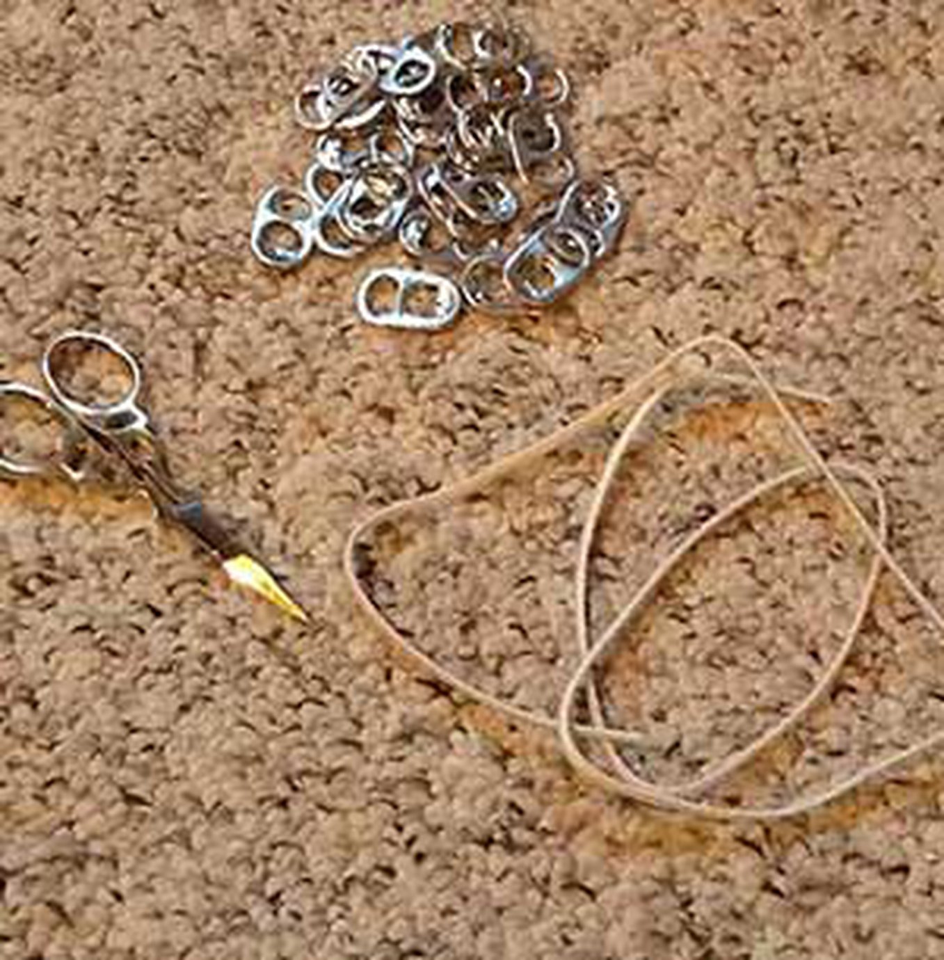 Soda can tab bracelet tutorial | BraceletBook