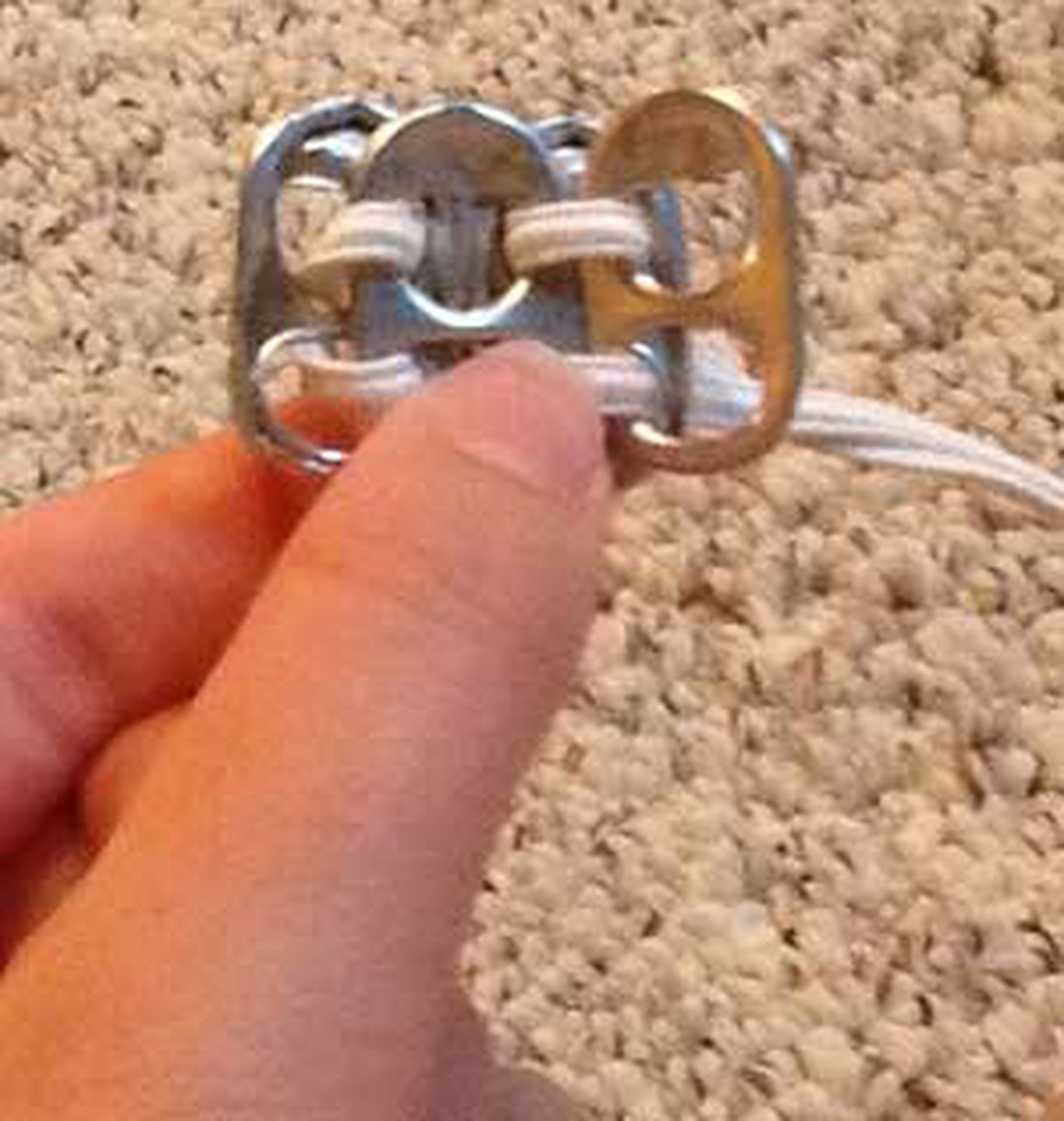 Soda can tab bracelet tutorial | BraceletBook