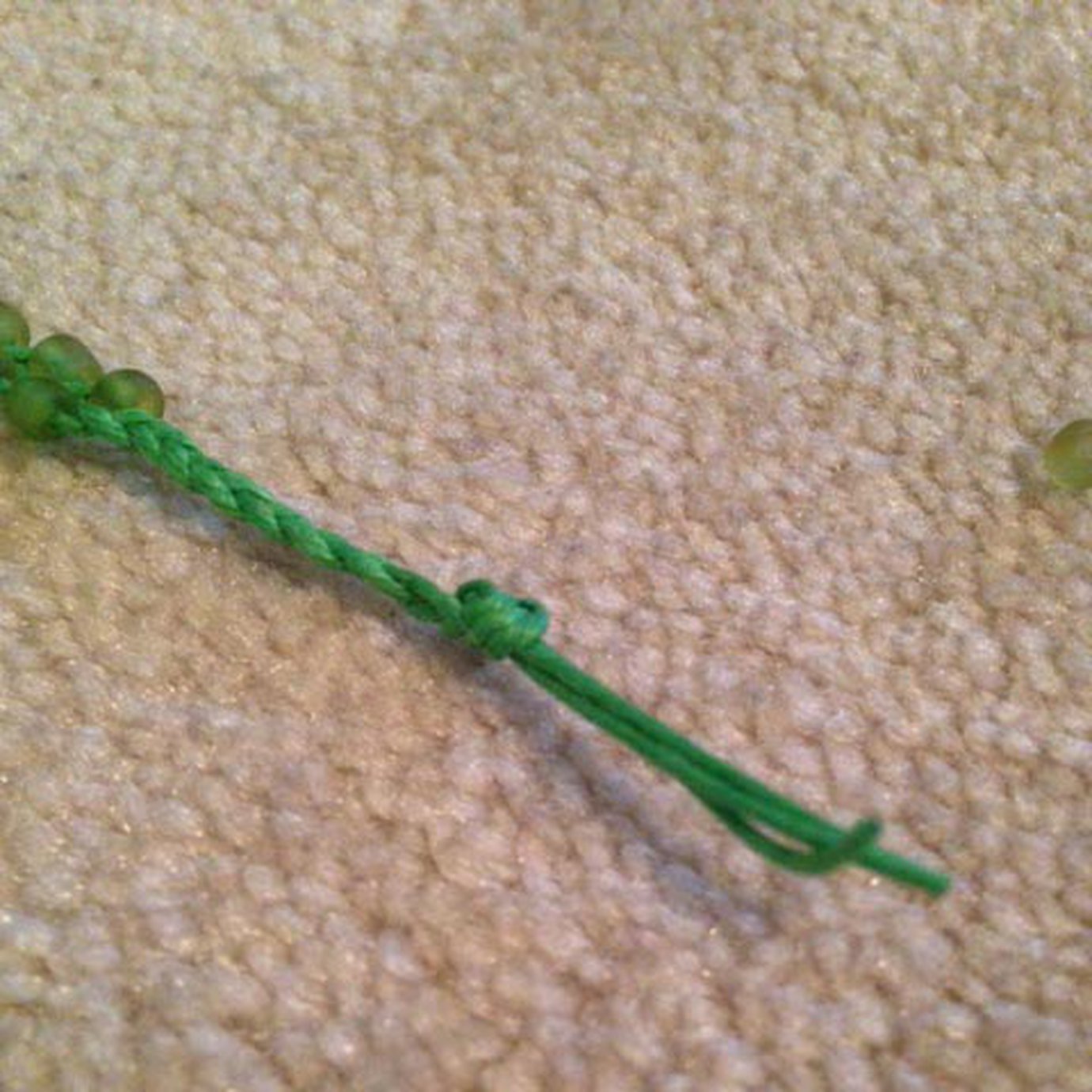 Zig Zag Bead Braid Bracelet tutorial | BraceletBook