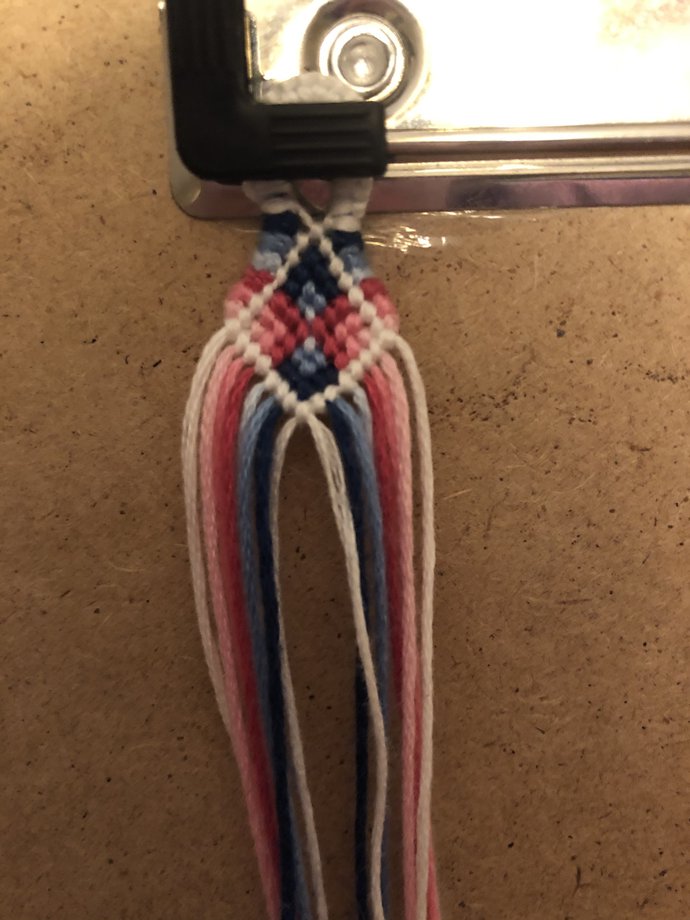 The Shaped Bracelet Technique tutorial | BraceletBook