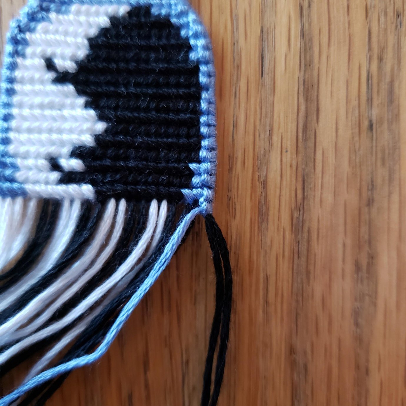 Shaped Keychain Tutorial tutorial | BraceletBook