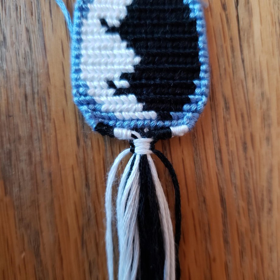 Shaped Keychain Tutorial tutorial | BraceletBook