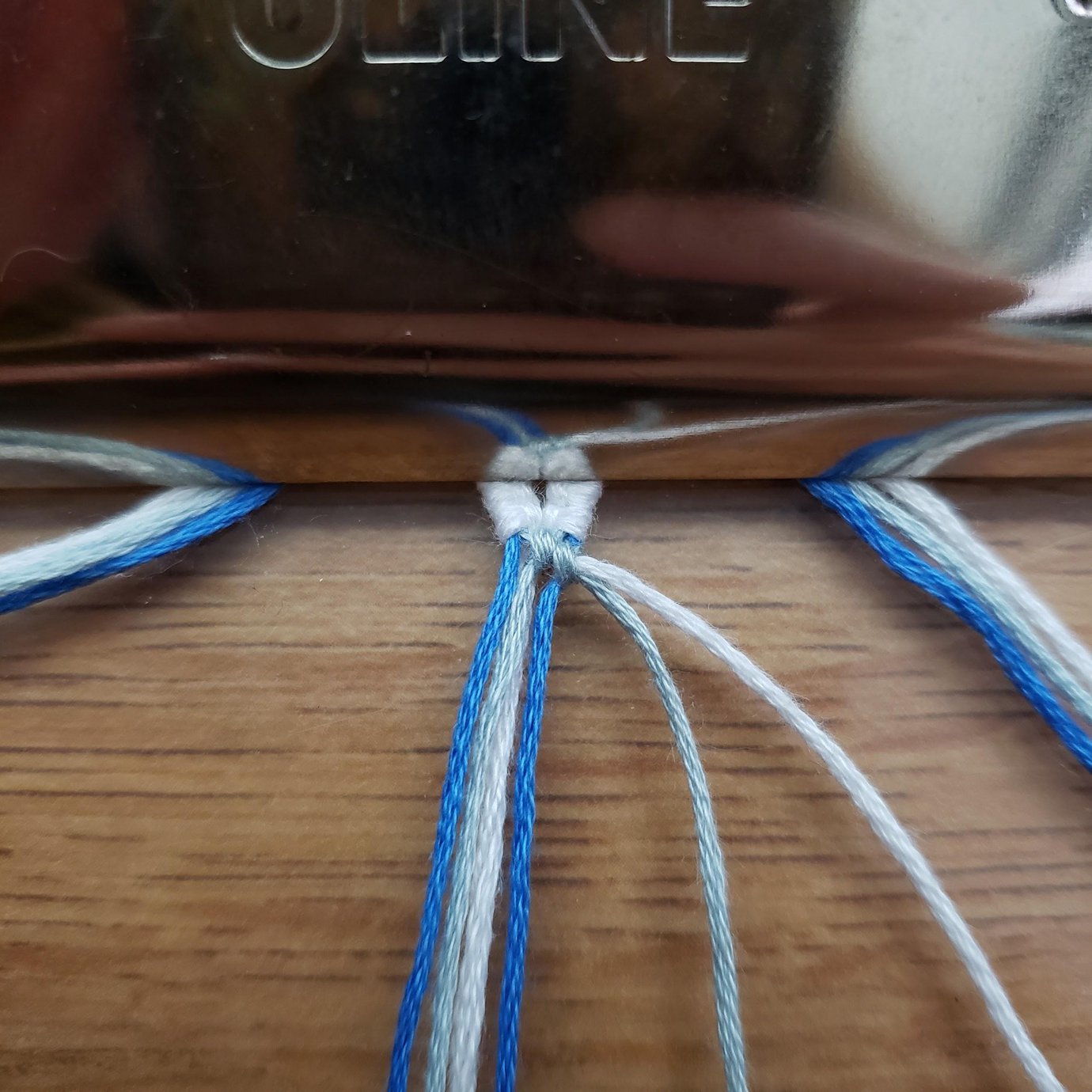 Double Daisy Chain Bracelet tutorial | BraceletBook