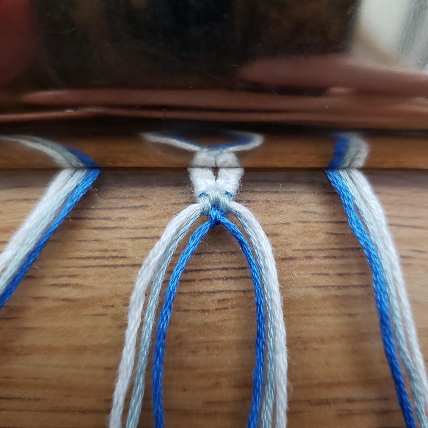 Double Daisy Chain Bracelet tutorial | BraceletBook