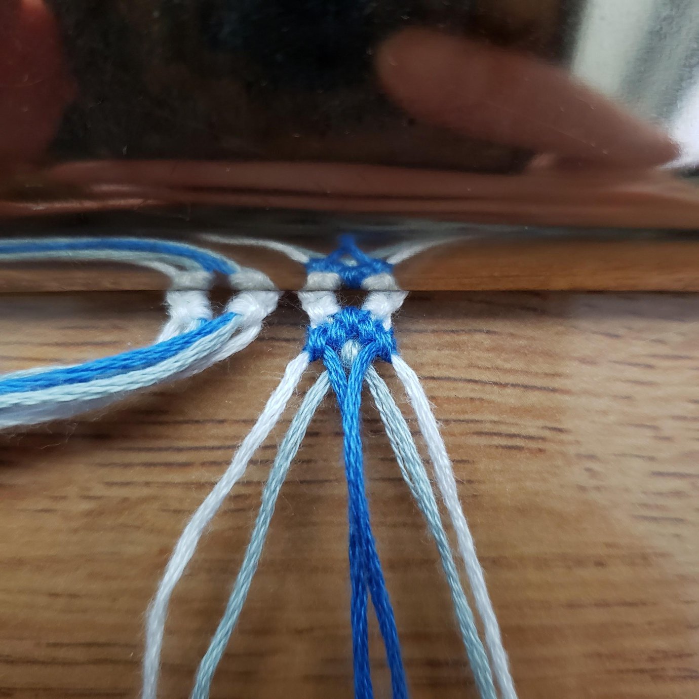 Double Daisy Chain Bracelet tutorial | BraceletBook