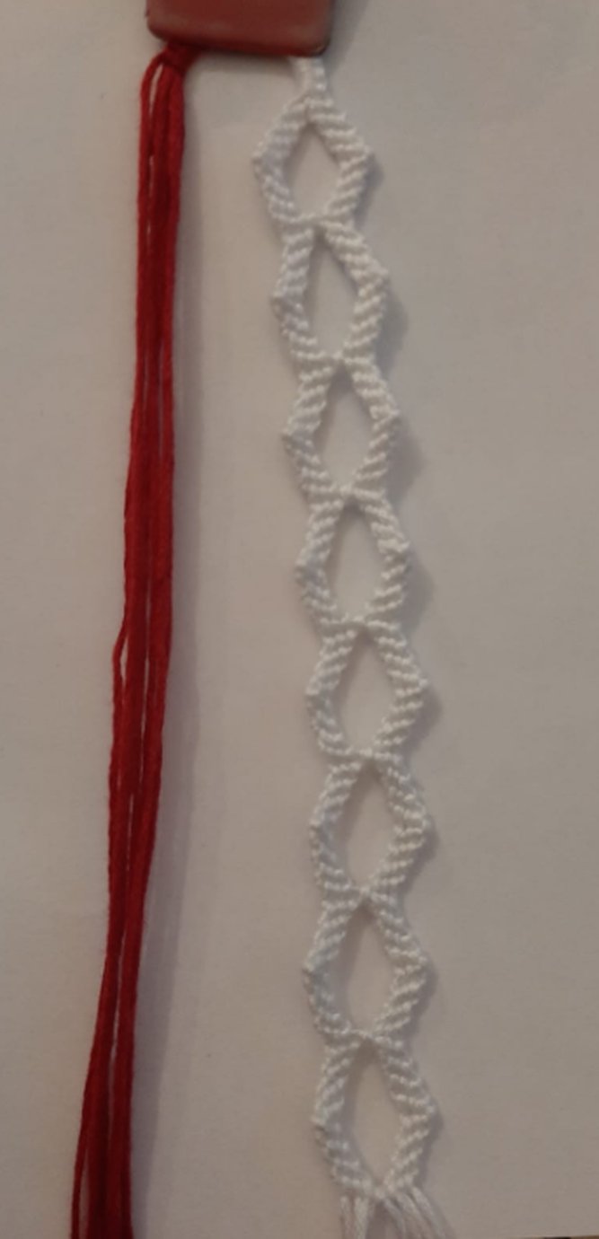 Linked Lace Bracelet tutorial | BraceletBook