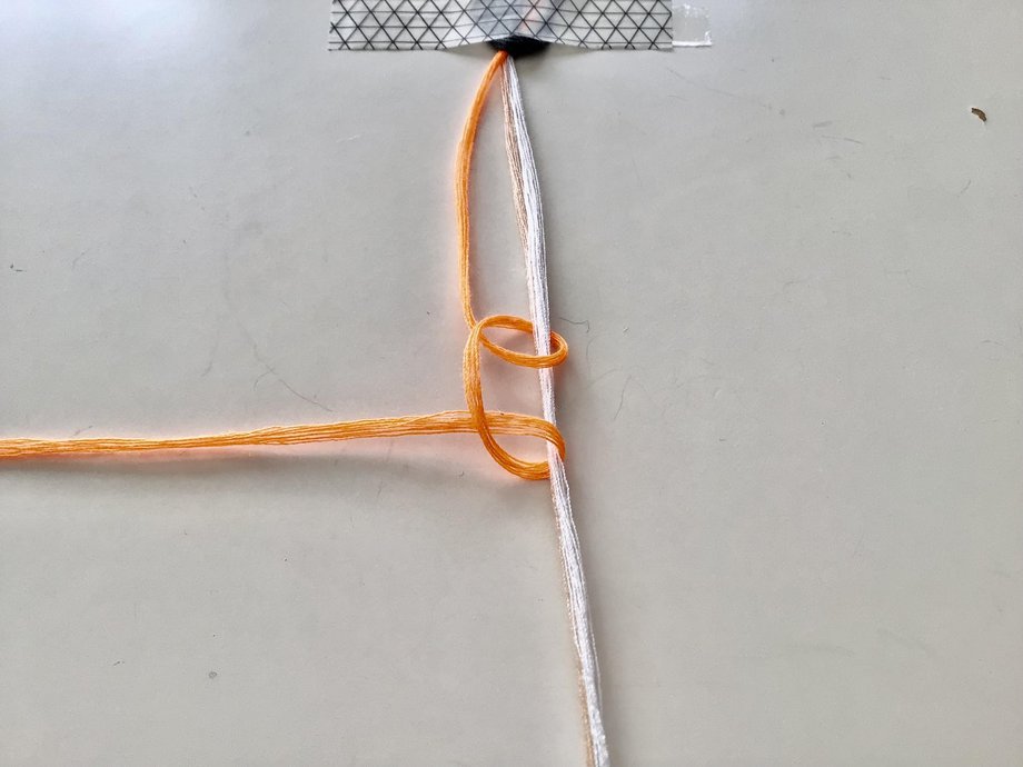 Daisy Chain Bracelet tutorial | BraceletBook