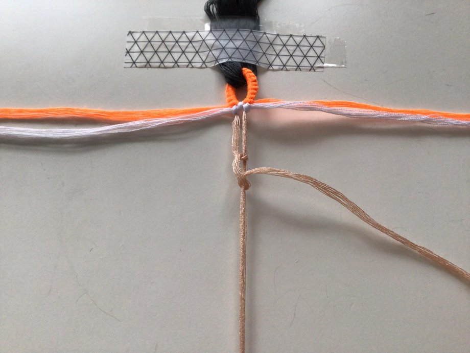 Daisy Chain Bracelet tutorial | BraceletBook