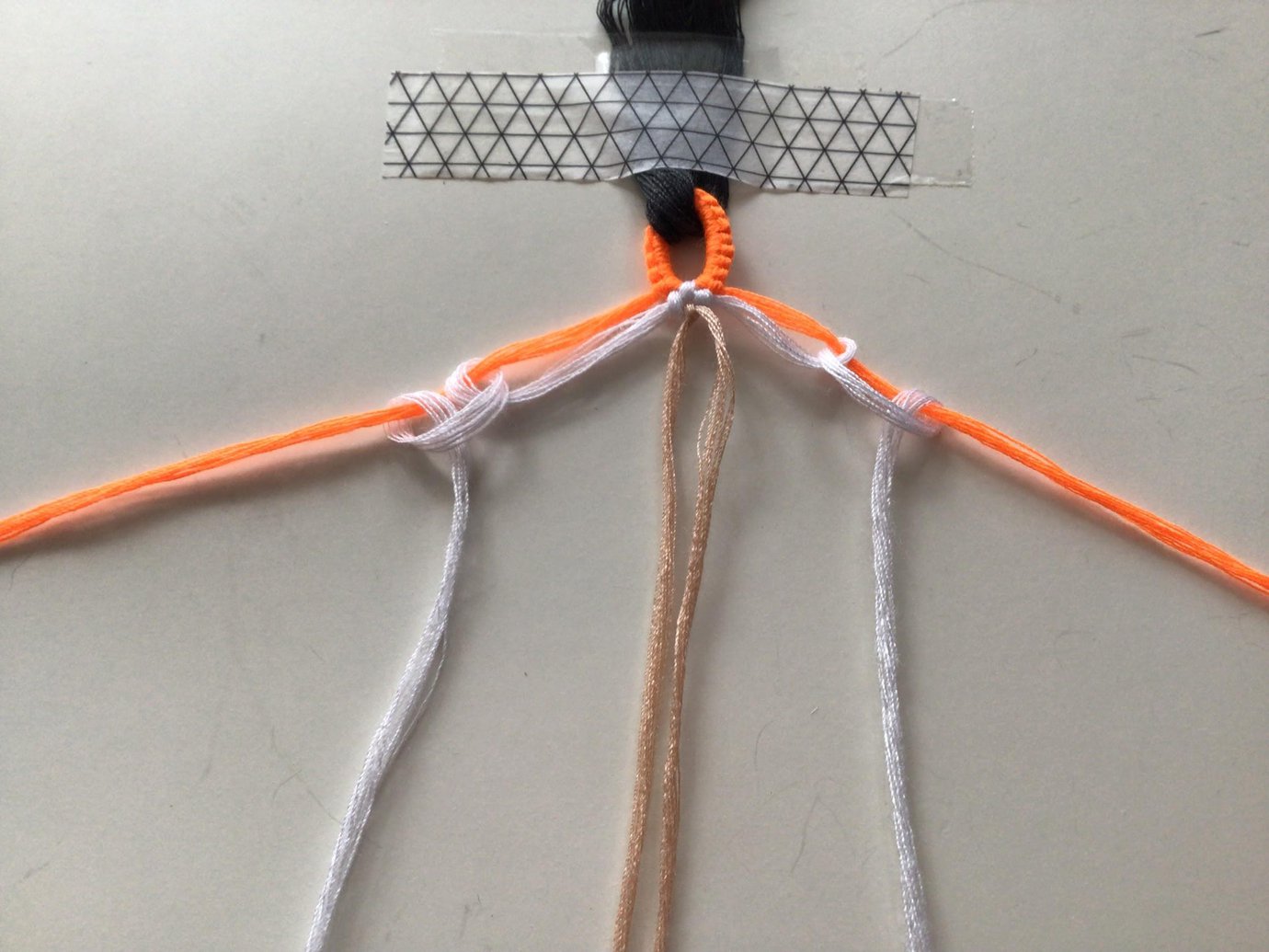 Daisy Chain Bracelet tutorial | BraceletBook