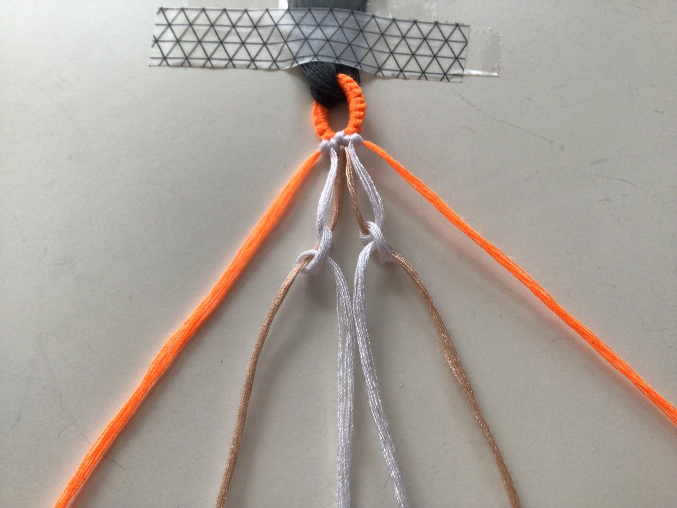 Daisy Chain Bracelet tutorial | BraceletBook