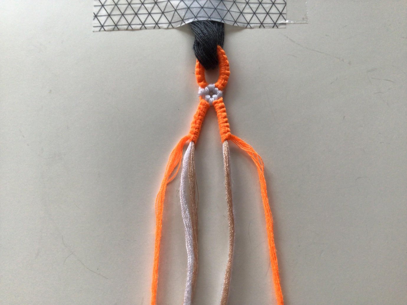 Daisy Chain Bracelet tutorial | BraceletBook