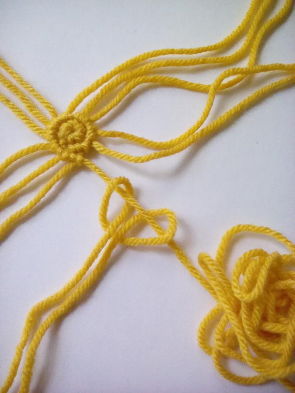 3D Macrame Frog tutorial | BraceletBook