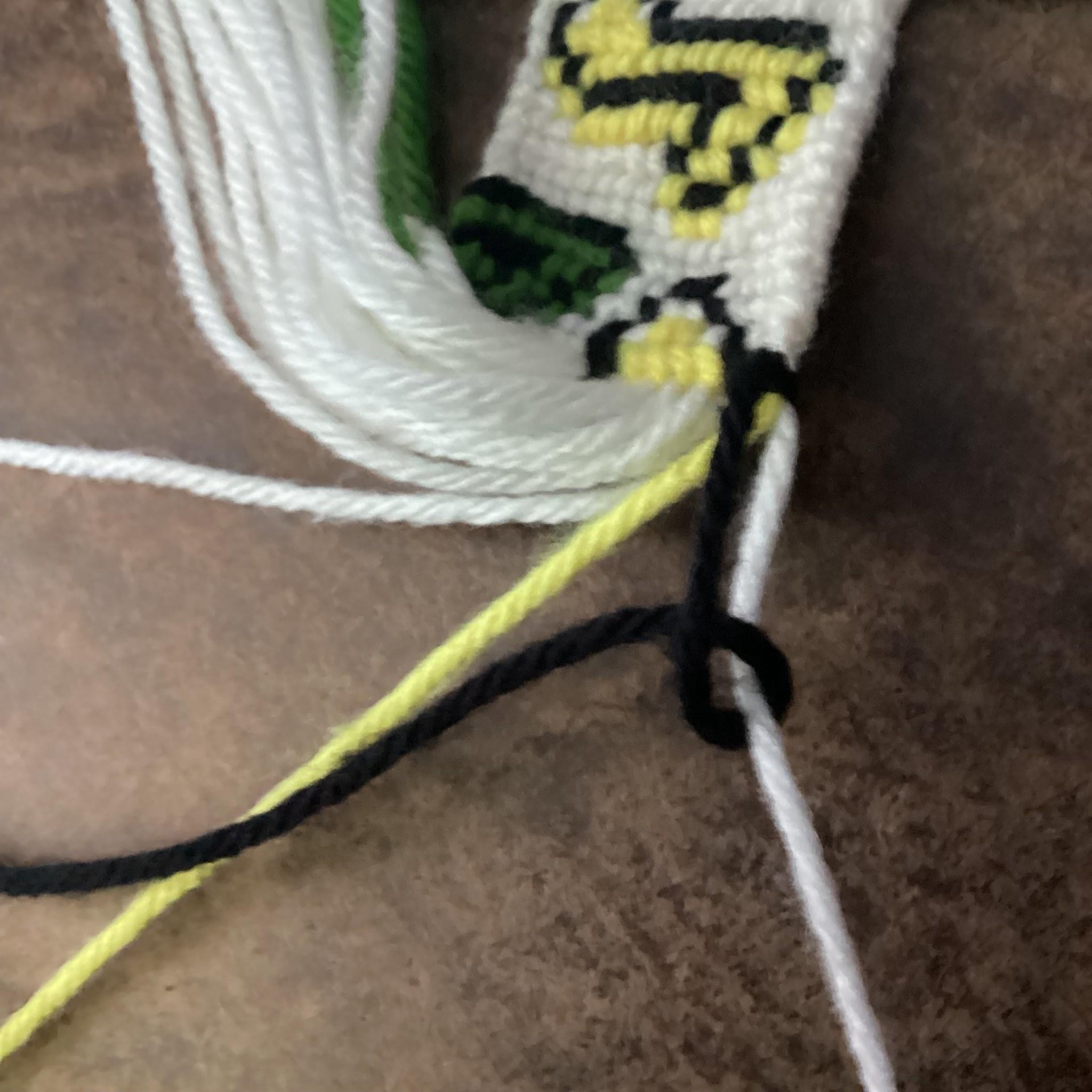 Flat Border Technique tutorial | BraceletBook