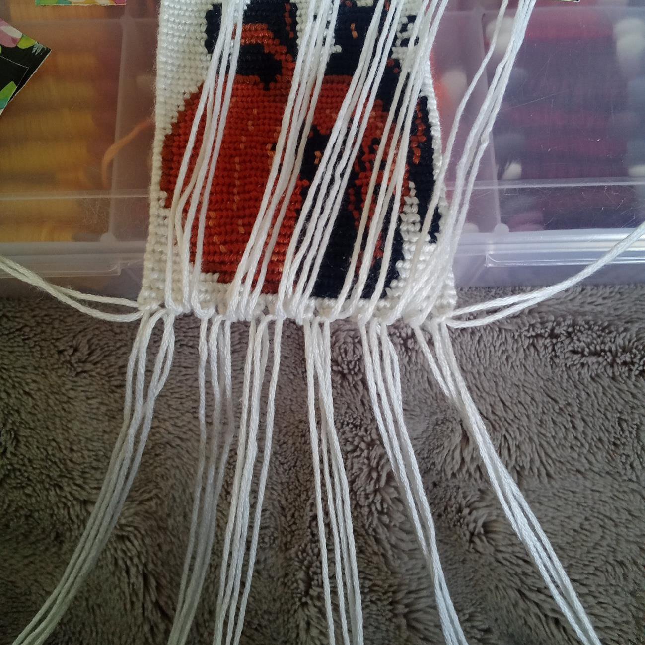 Macrame endings for alpha wallhangings & keychains tutorial | BraceletBook