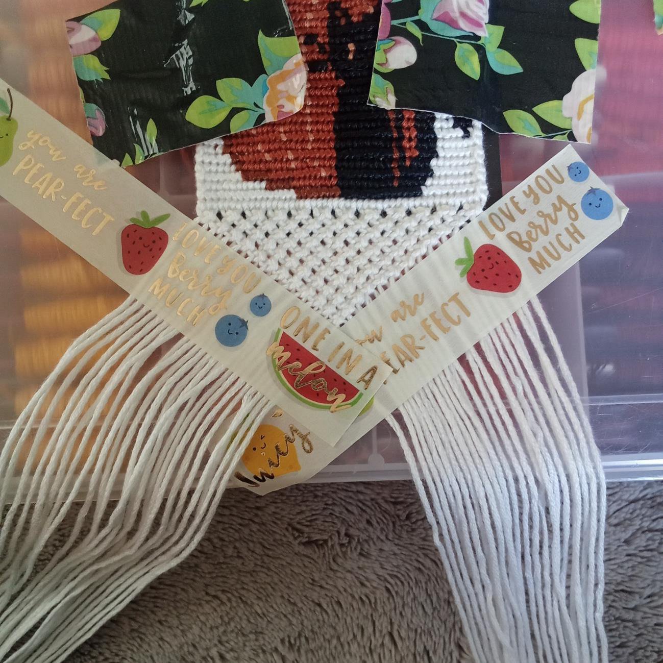 Macrame endings for alpha wallhangings & keychains tutorial | BraceletBook